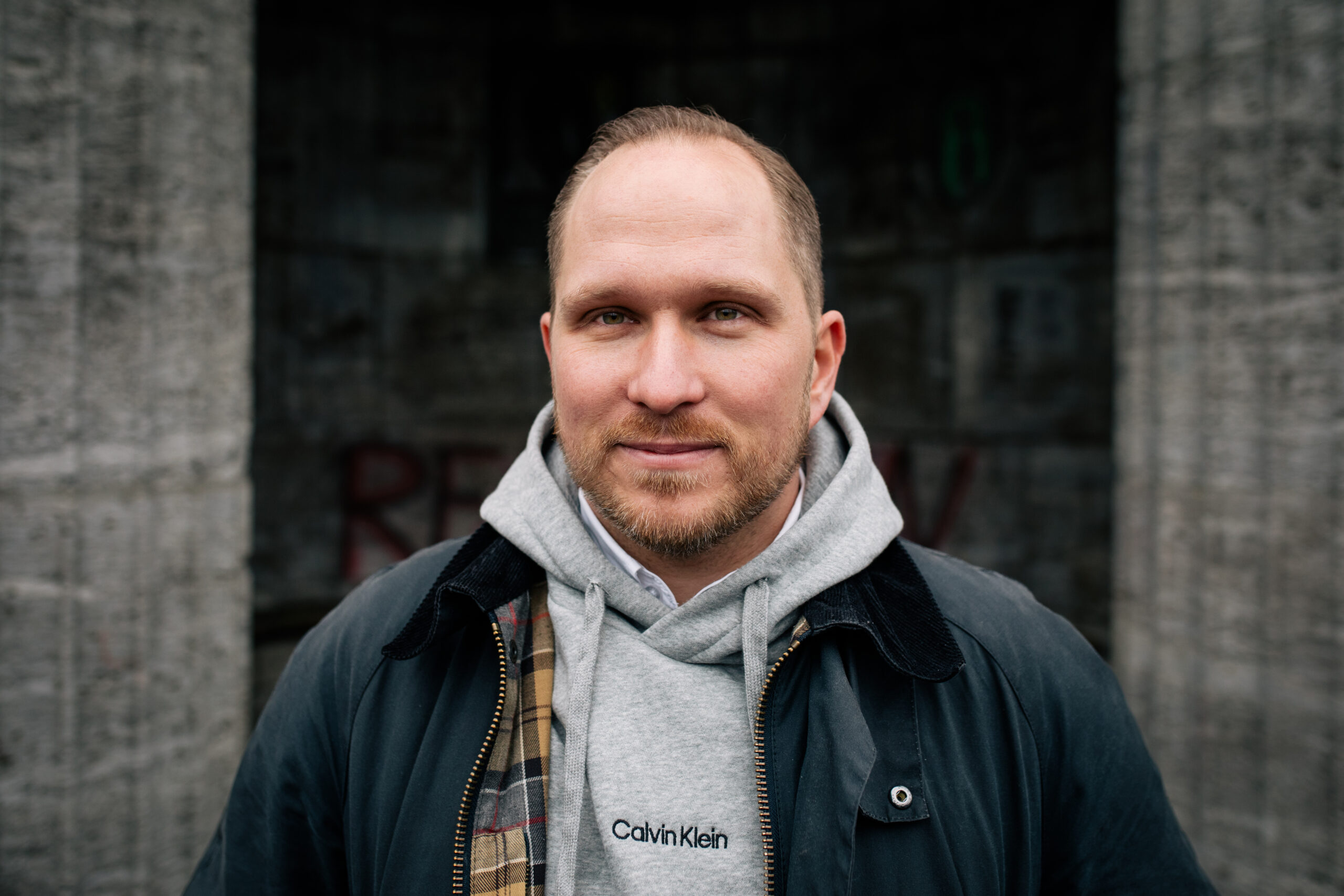 Max Becker – CREVELT01 – Die ganze Stadt in deiner Tasche